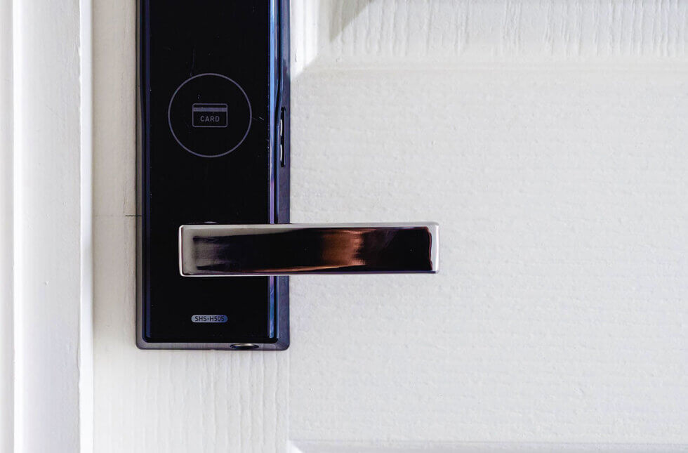 A Buyer's Guide for Keyless Entry Locks - Regal Locksmith of Bethesda